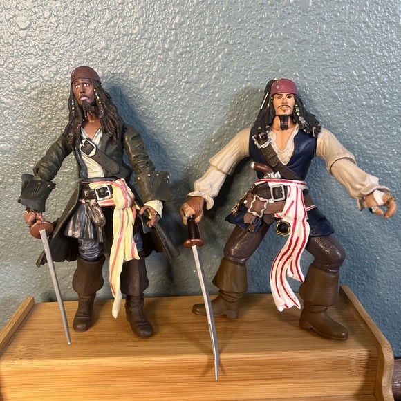 Disney | Toys | Disney 2 Pirates Of The Caribbean Captain Jack Sparrow ...